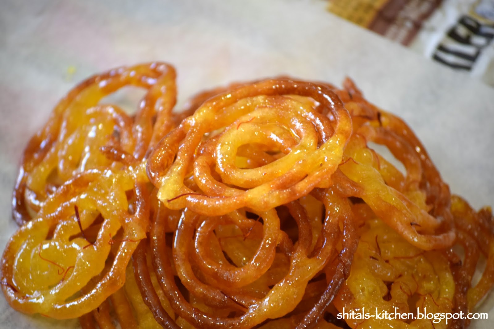 Shital's-Kitchen: Jalebi/ Chocolate Jalebi/Chocolebi