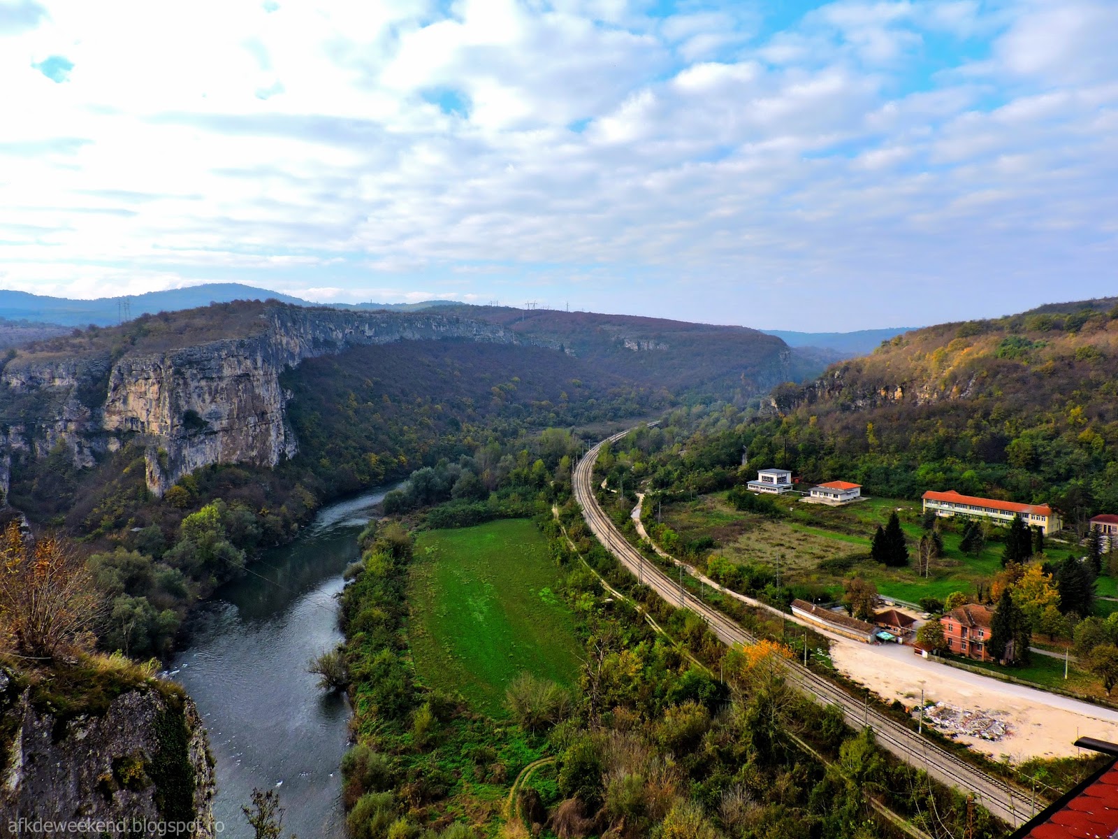 AFK - Blog de weekend: 31.10 - 1.11.2015 - Halloween in pestera Prohodna