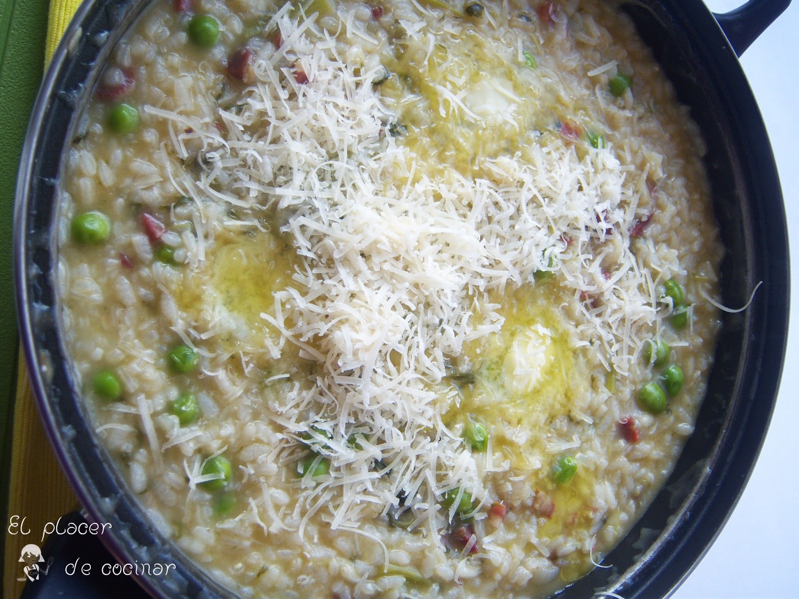EL PLACER DE COCINAR: ARROZ CON GUISANTES Y GRELOS