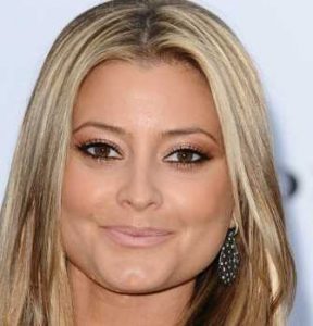Holly Valance Height, Weight, Age, Affairs, Net Worth, Wiki, Bio, Size ...