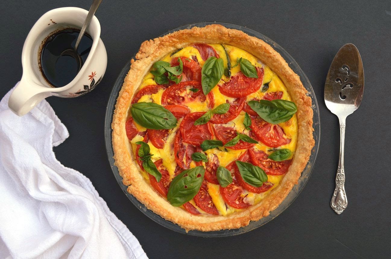 Pure and Peanut Free: Tomato Caprese Pie