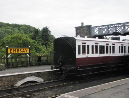 Trev's travails: Embsay & Bolton Abbey Steam Railway
