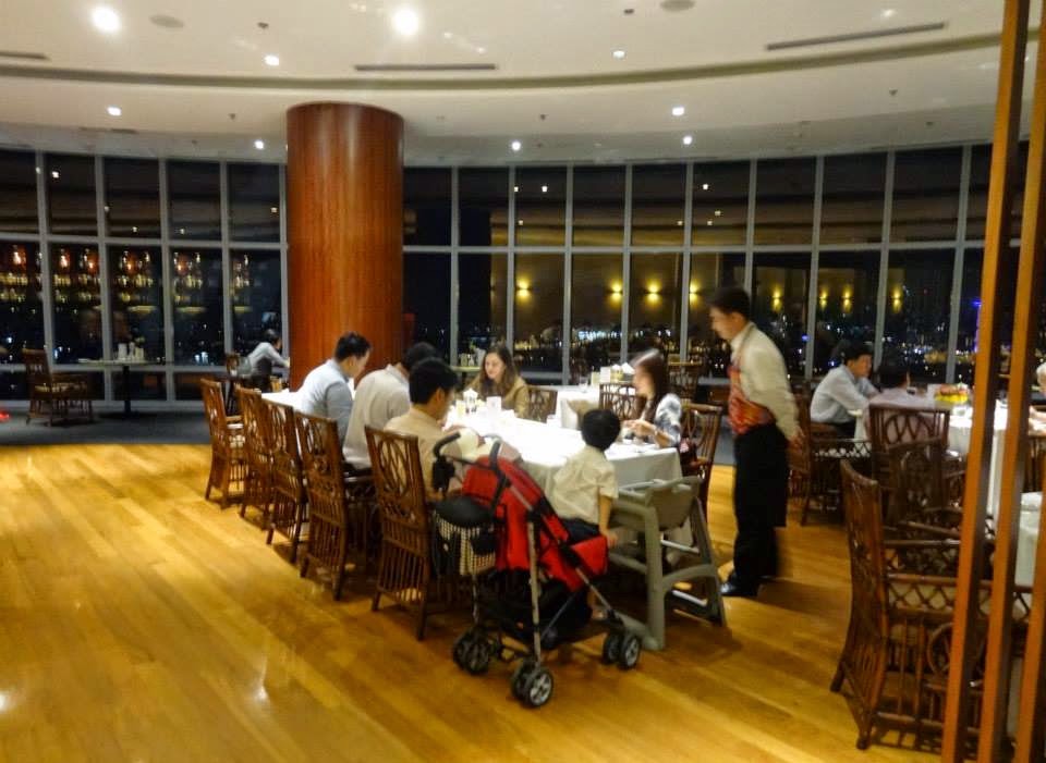 ERICJAZ FOODIES: 100 REVOLVING RESTAURANT (JONAHS' BIRTHDAY)