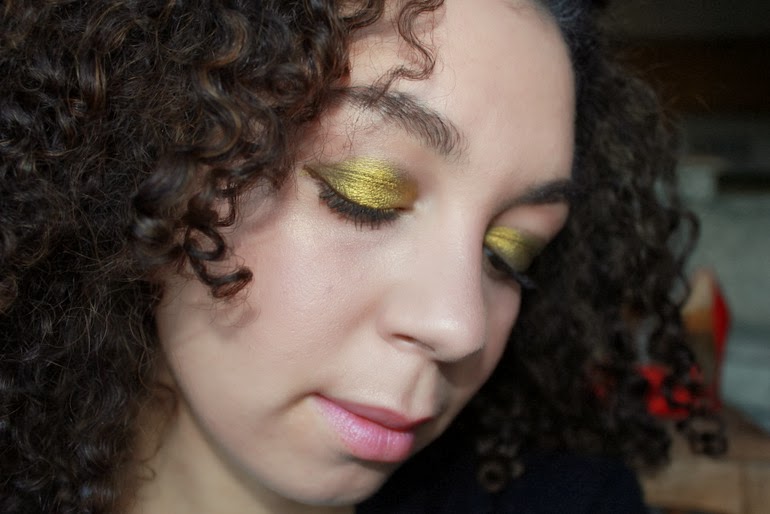Makeup Geek Pigments - Liquid Gold | A•Mused