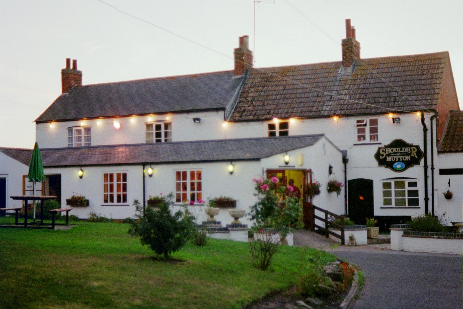 Pubs: Then & Now: #113 Shoulder of Mutton, Foxton, Leicestershire ...