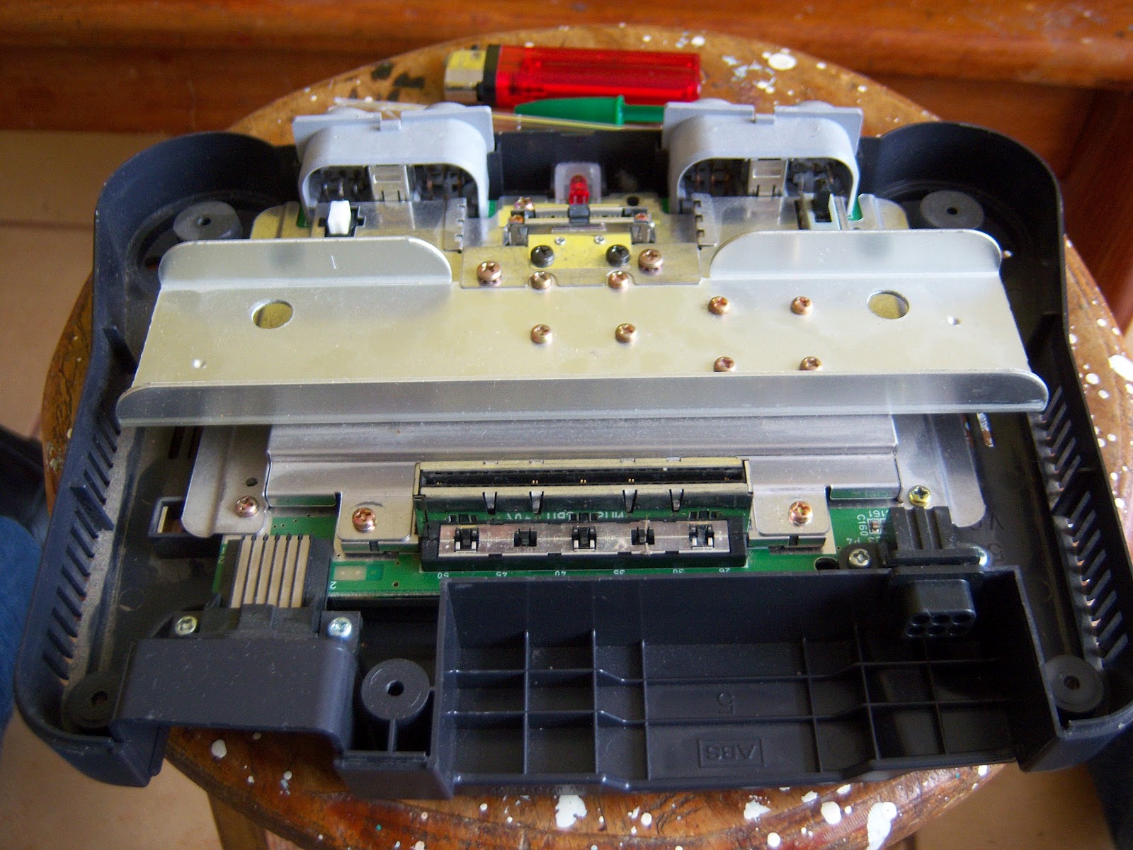 Al interior de Nintendo: Interior de la Nintendo 64