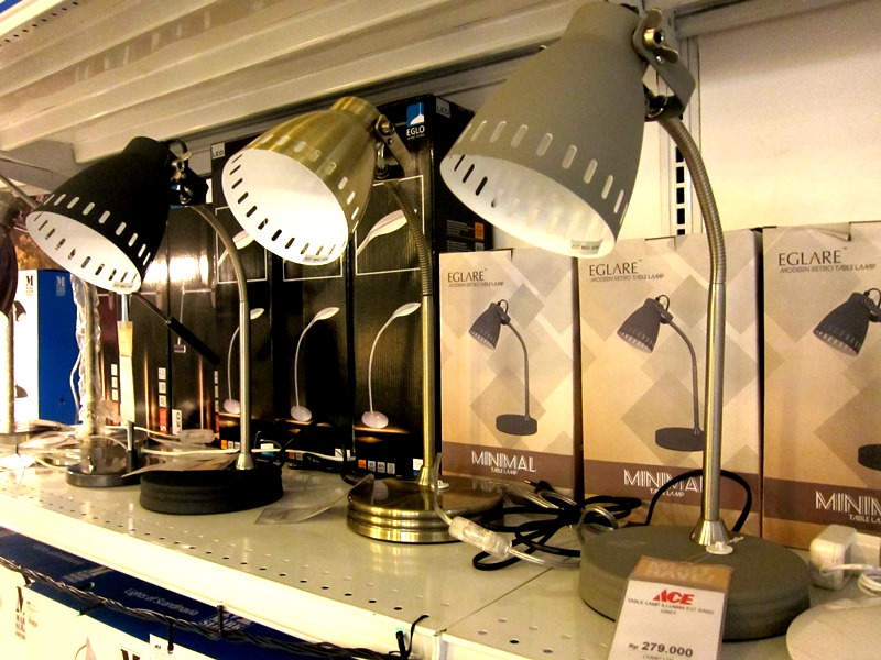 Menciptakan Pojok Kreatif di Kamar bersama ACE Hardware - April Tupai