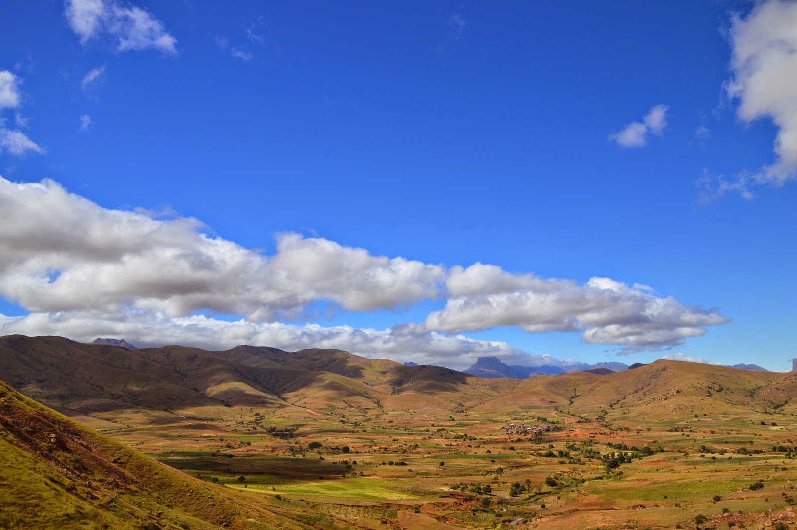 Madagascar: Ambalavao-Ranohira met Reservaat d'Anja