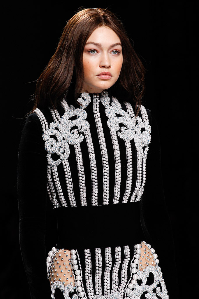 SevenRoses: Balmain F/W RTW 2016-2017 París Fashion Week - Detalles