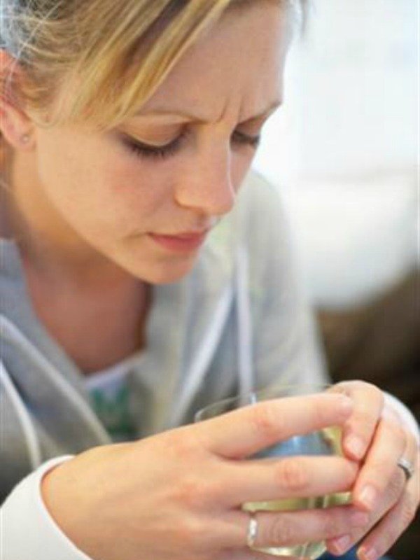 L'alcoolisme signes et symptômes, que vous devriez savoir - Healthy Tips