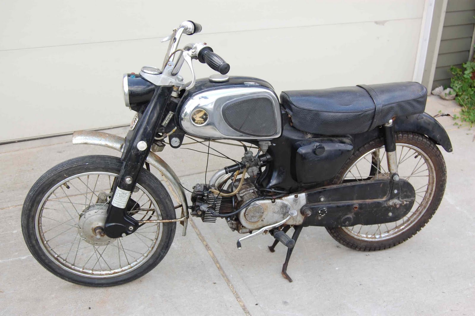 R4L: 1964? Honda C110