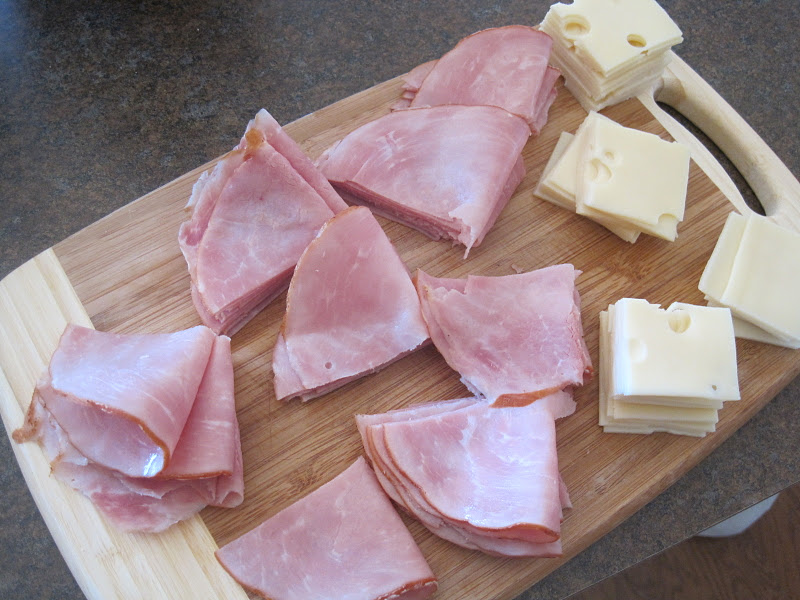 Mrs. Schwartz's Kitchen: Ham and Cheese Sliders