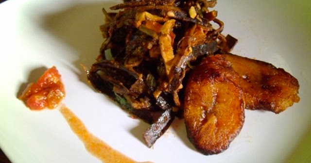 Cómo hacer carne mechada de concha de plátano ~ El Comunitario 96.7 Fm