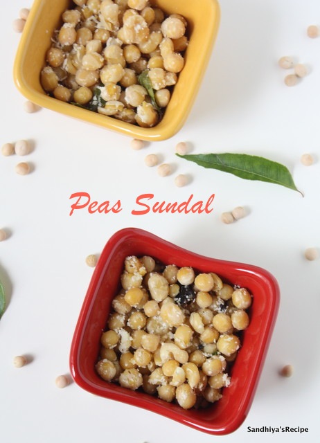 Sandhiya's Cookbook: Yellow Peas Sundal | Pattani Sundal