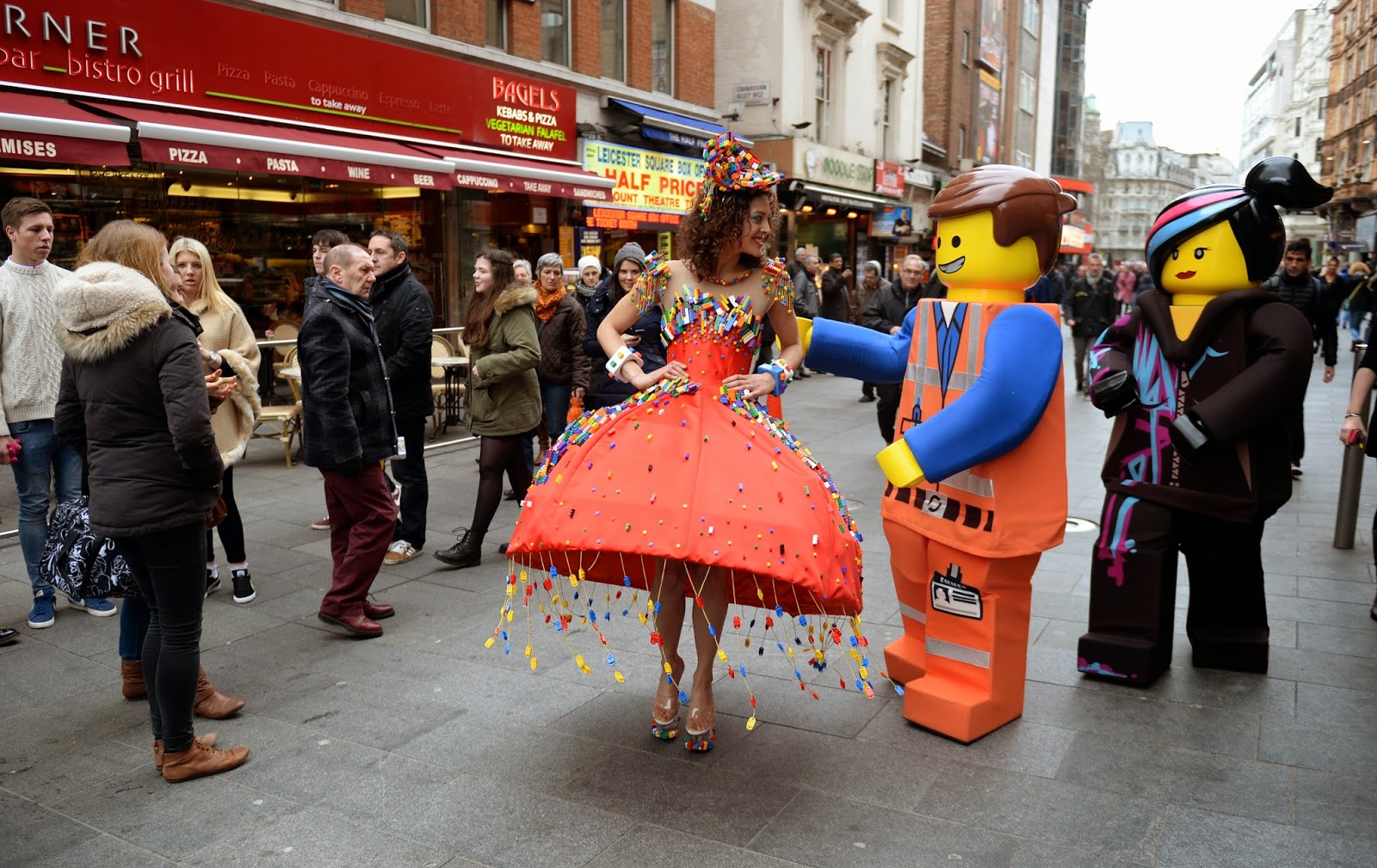 Cycle in Heels : Lego dress at the Lego Movie Premiere