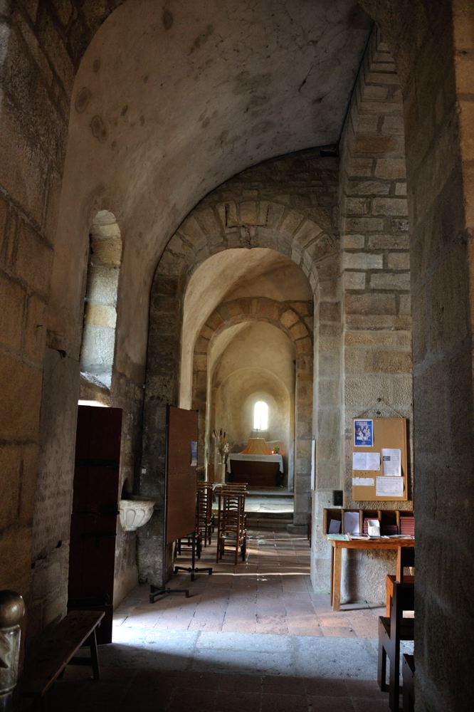 Lexicon romaanse architectuur: Demi-berceau (half tongewelf)