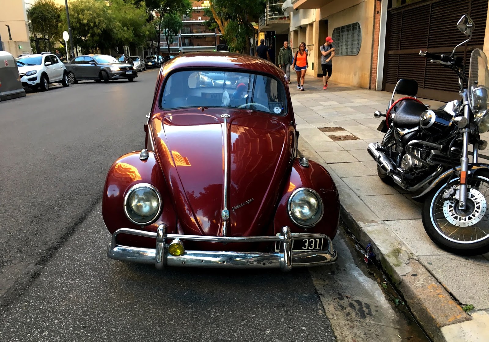 Chapati Road: Volkswagen beetle lowrider