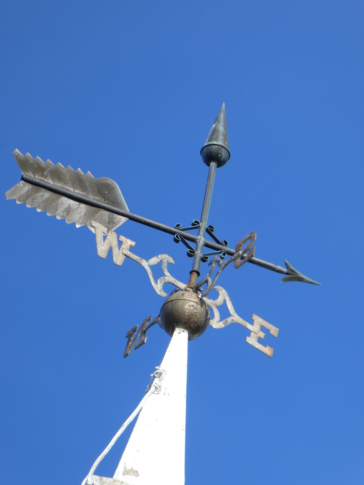 Nutfield Genealogy: Weathervane Wednesday ~ Above a Baptist Church