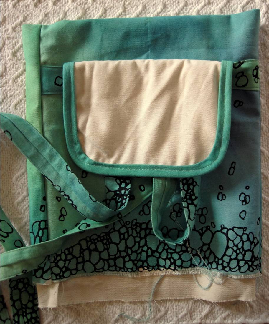 Tough skin.: Lizard Back Pack