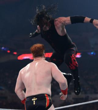 WWE In live!!!!: CM PUNK & SHEAMUS vs DANIEL BRYAN & KANE