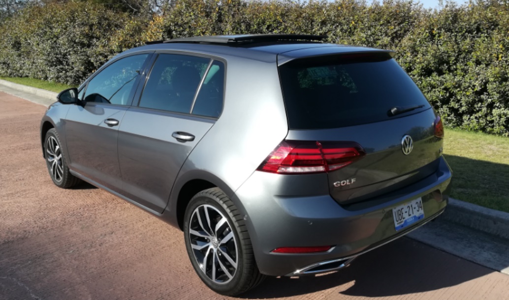 ADN Automotriz: Volkswagen Golf Highline 2018 - Prueba de Manejo