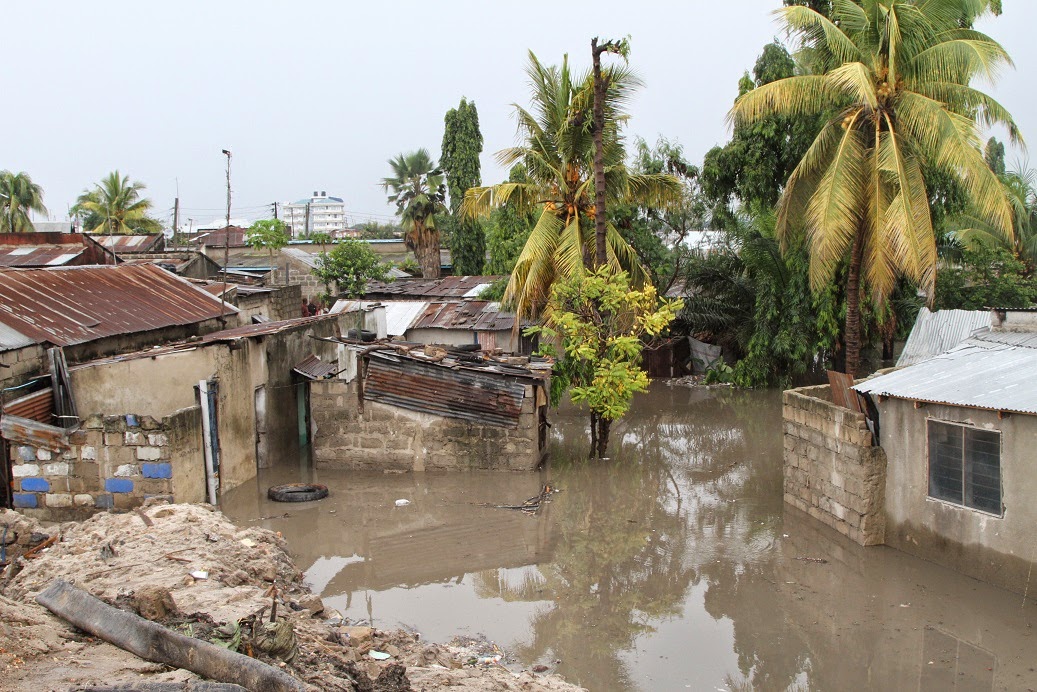 HAYA NI MAENEO 5 YANAYOKUMBWA NA MAFURIKO JIJINI DAR ES SALAAM KILA ...