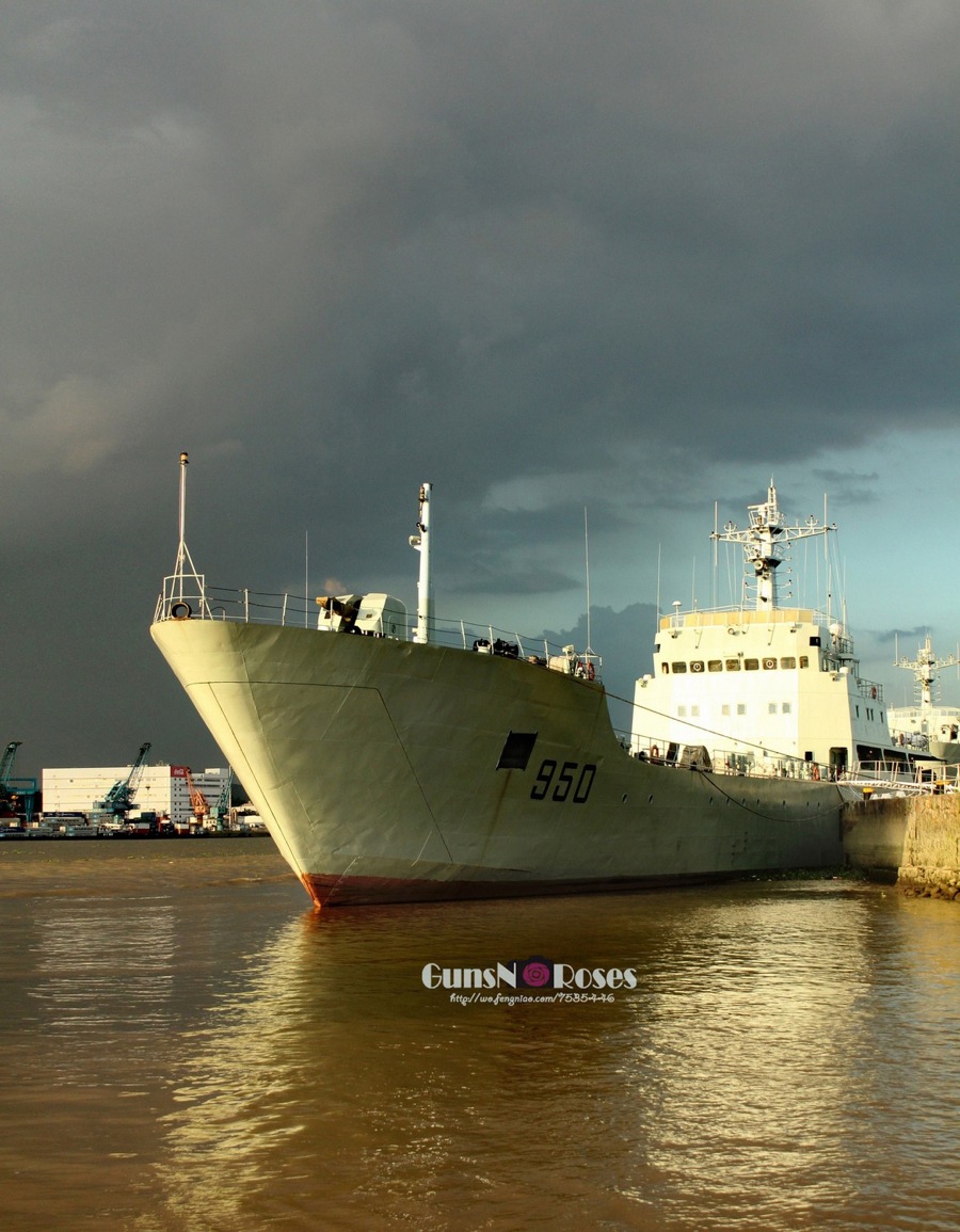 PLA PhotoBlog: 中国人民解放军图库: Type 073-III (Yudeng Class) Medium Landing ...