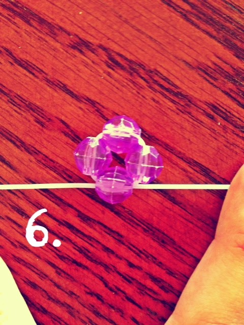 Stitching Up a Storm: bead weaving (?) tutorial
