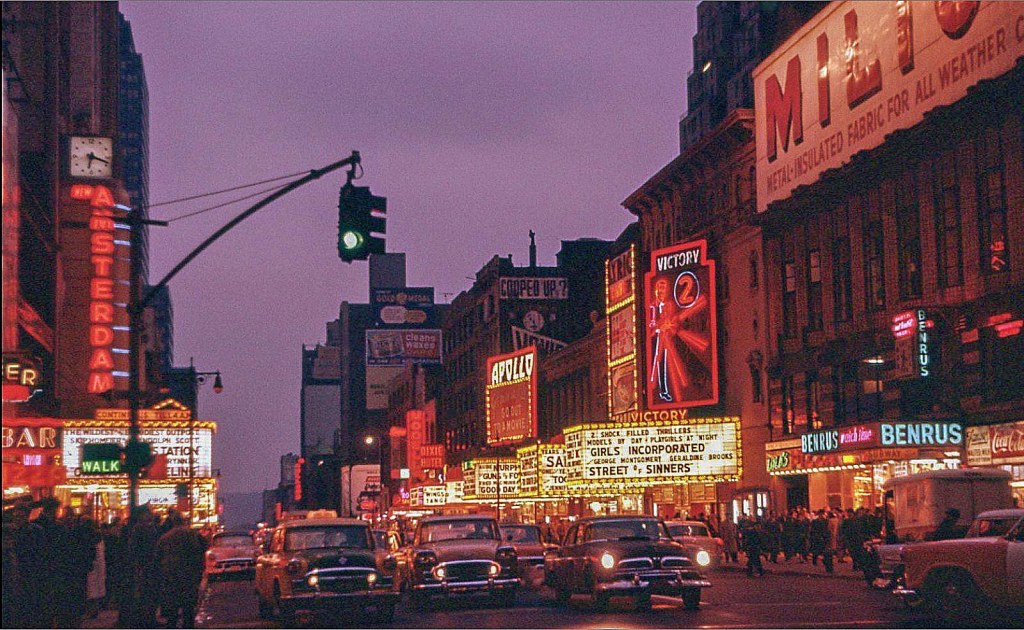 (G)REENWICH (V)ILLAGE (D)AILY (P)HOTO: Girls Incorporated, Times Square ...