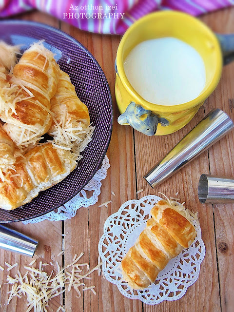 Az otthon ízei: Sajtos roló