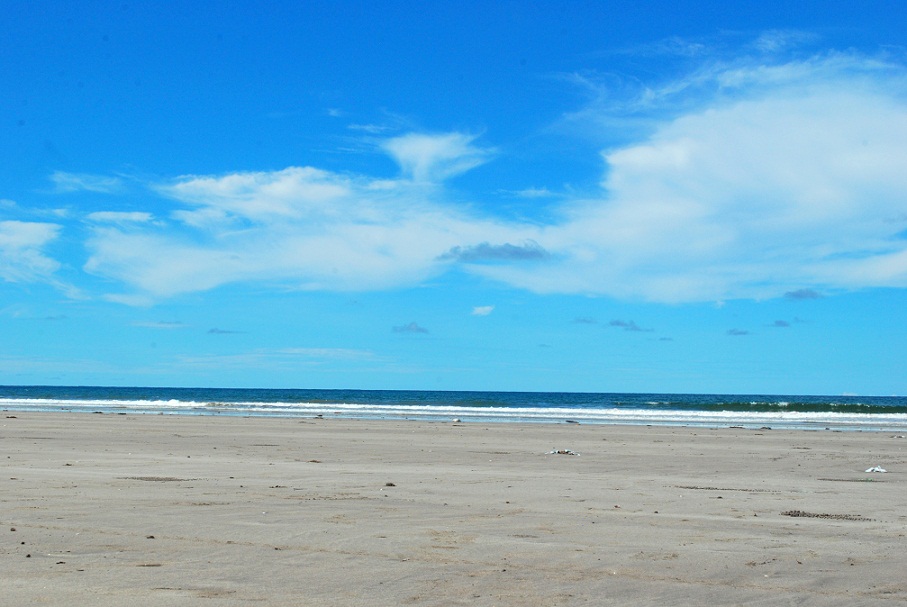 Philippines Beach: Bagasbas Beach in Bicol