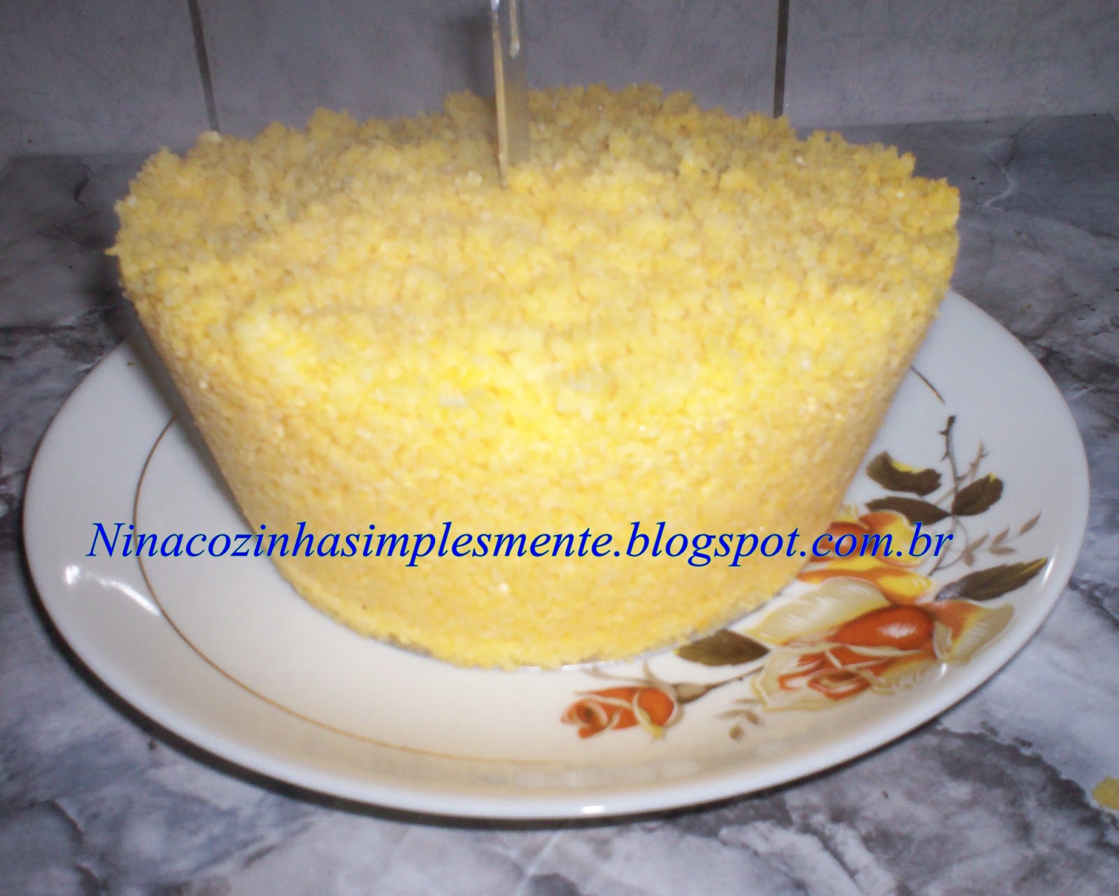 Nina Cozinha Simplesmente: " Cuscuz de Milho com Leite de Coco"