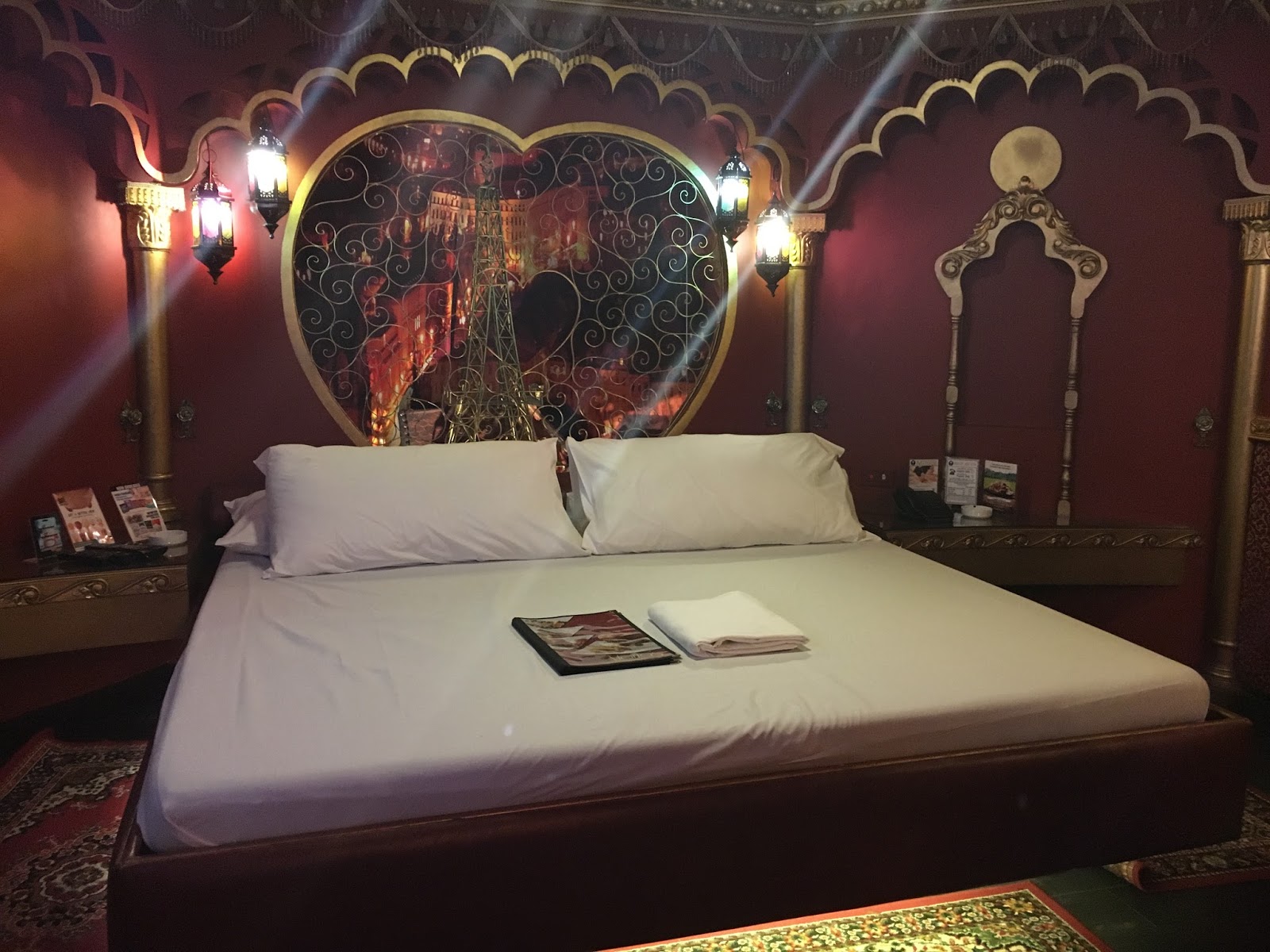 Party Beyond Ordinary with Victoria Court Themed Rooms - WhatYvonneLoves