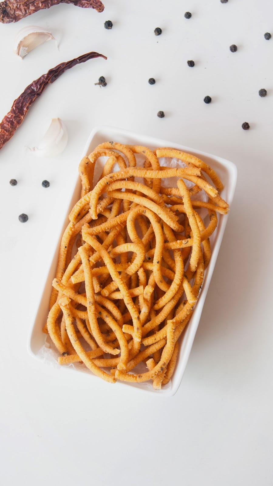 Always Hungry: Lehsuni ( Garlic ) Sev