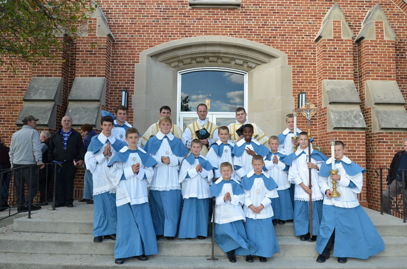 The Badger Catholic: ICKSP makes first pilgrimage to Good Help Shrine