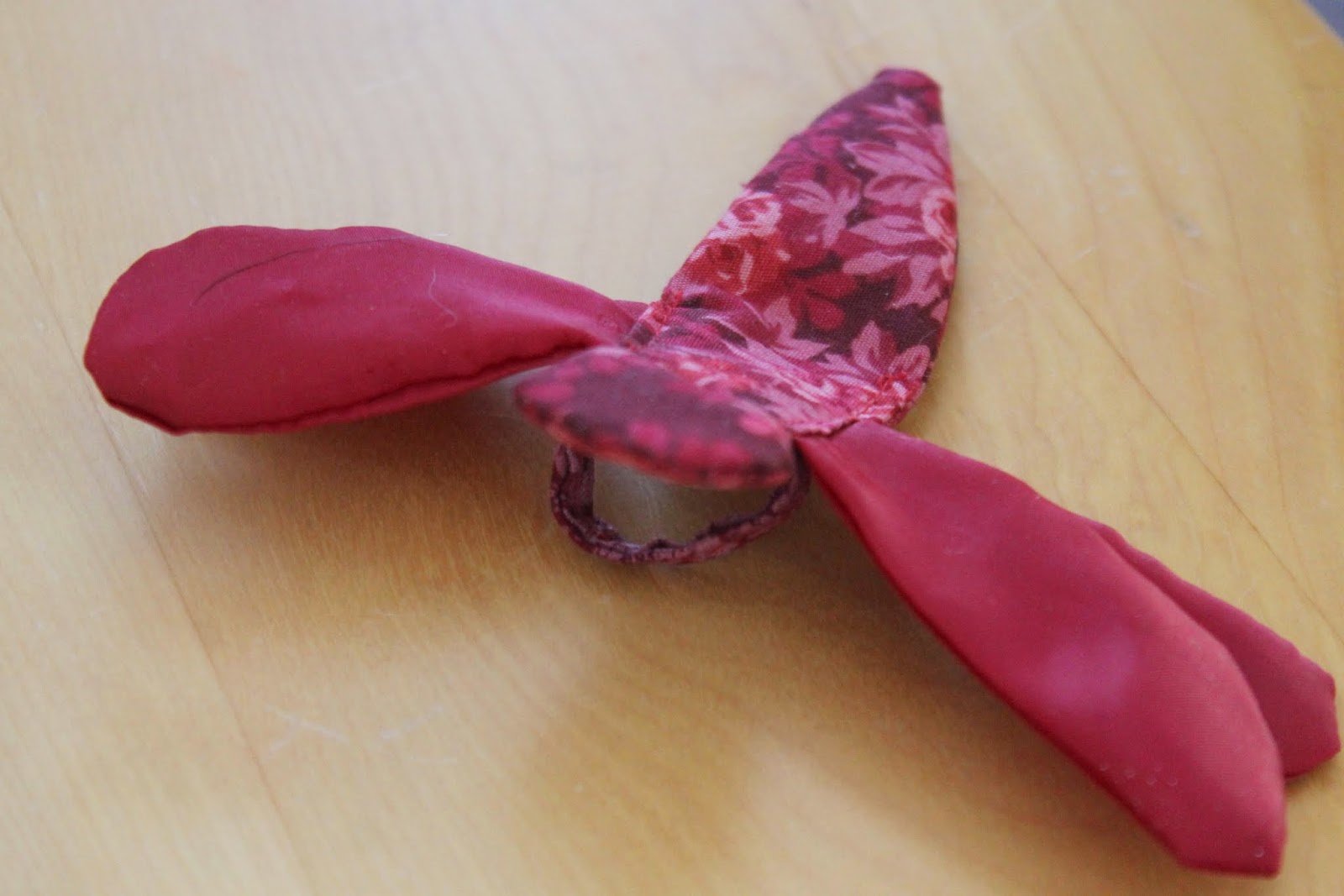 born imaginative.: Mama Made: Valentine Dragonfly Finger Puppets (GIVEAWAY)