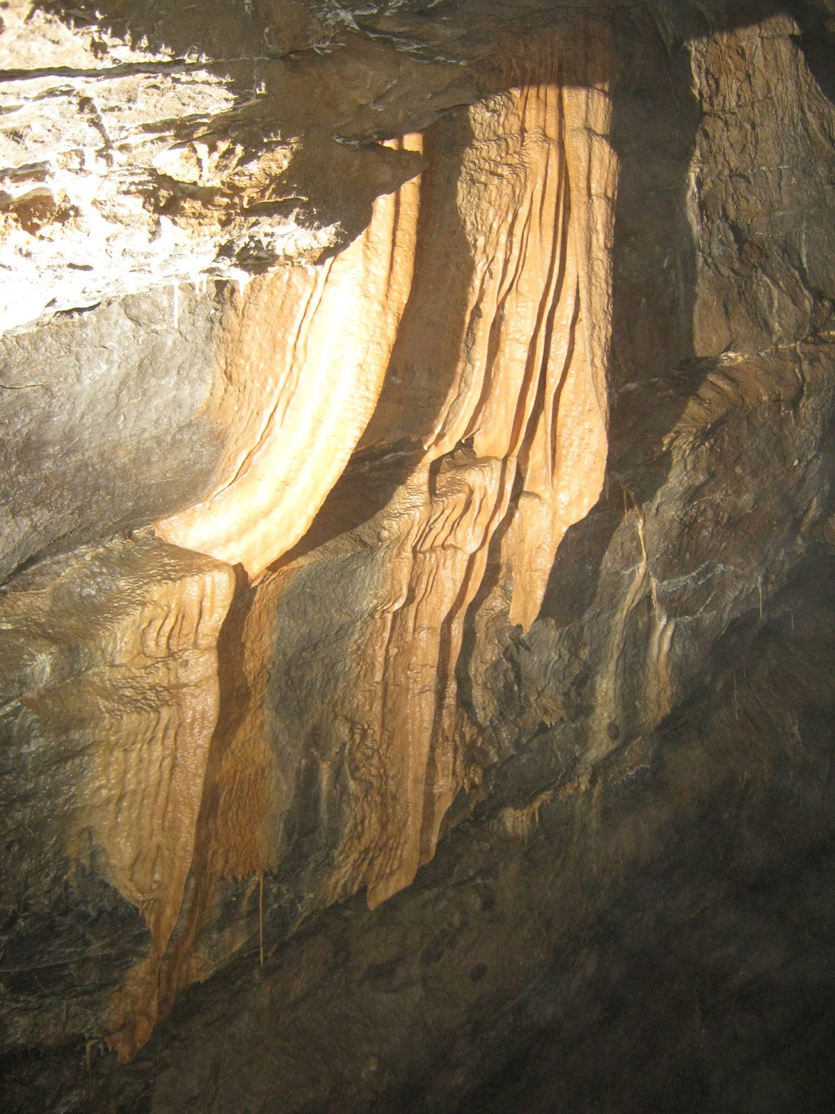 Sas' World Of Adventure: Caving - Wales Caving Holiday