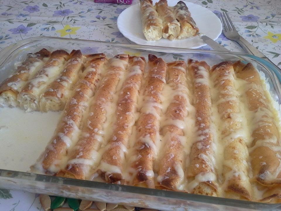 Bosanska Kuhinja : Palačinci sa sirom / Pancakes with cheese - Video recept