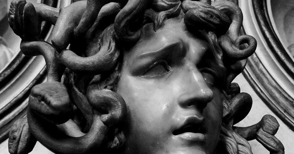 Literary Musings ...: The Myth of the Medusa in Literature