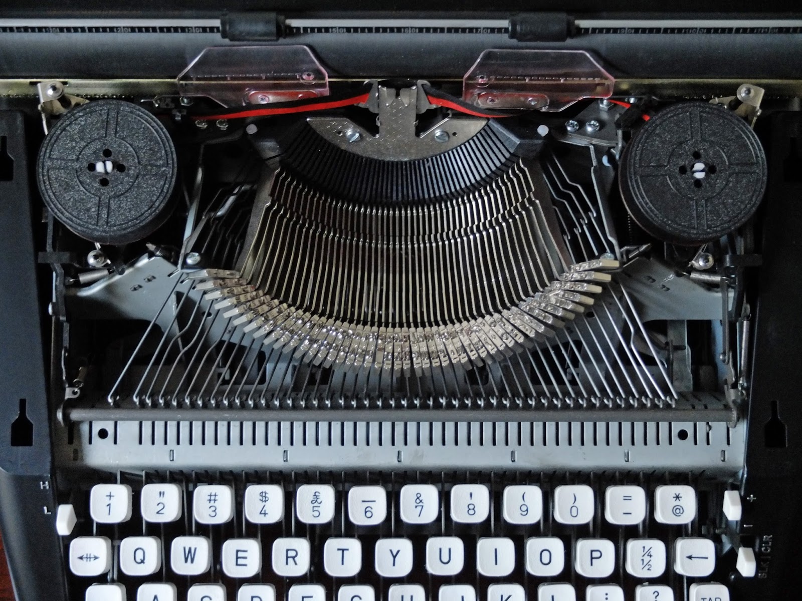 x over it: Keeping memories with a typewriter?