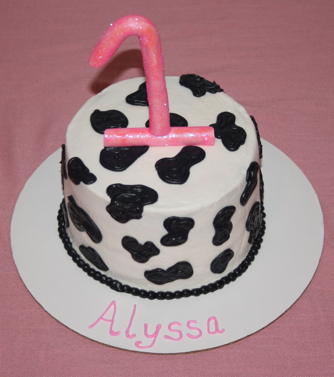 Jacqueline's Sweet Shop: Farm Cake and Cow Print Cake for a 1st ...