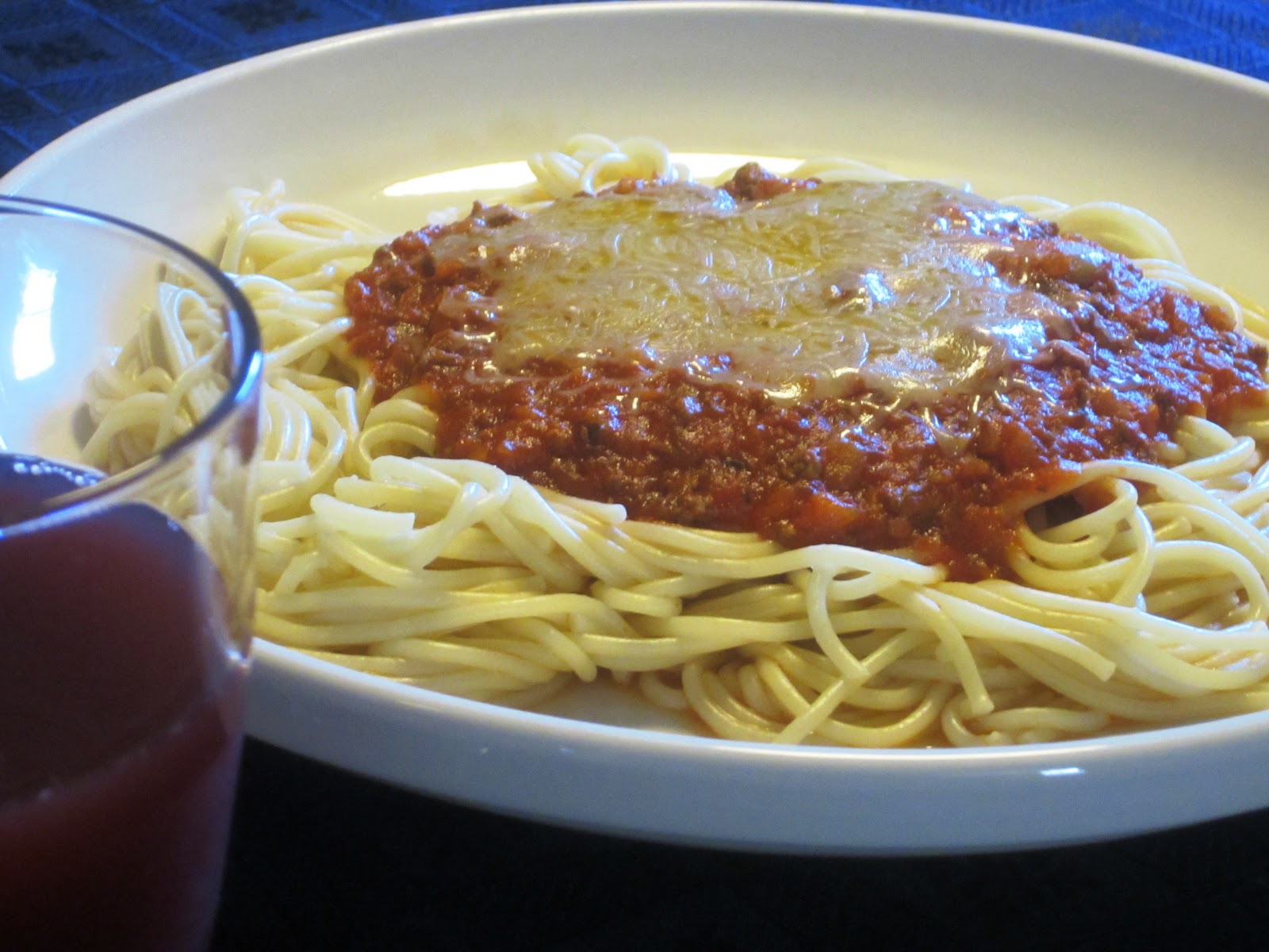 Au-palais-des-saveurs: Sauce à spaghetti de ma maman chérie :)