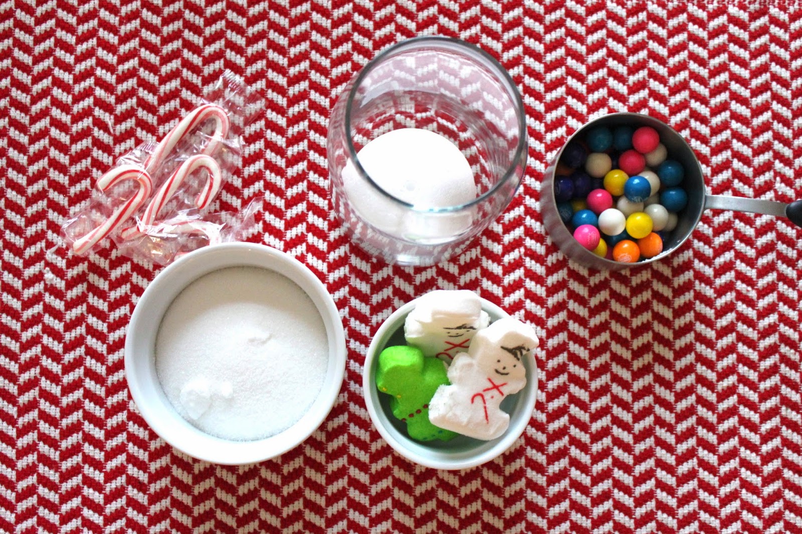 Crafty Texas Girls: Homemade Edible Sugar Snow Globe (A Christmas Craft)