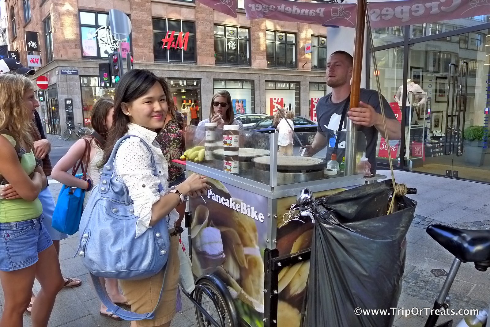 Trip or Treats: Crepe ala Pandekager (aka Pancake-Bike)