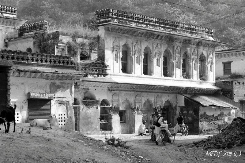 Mixed Feelings Dazed Thoughts: Charkhari- Kashmir of Bundelkhand