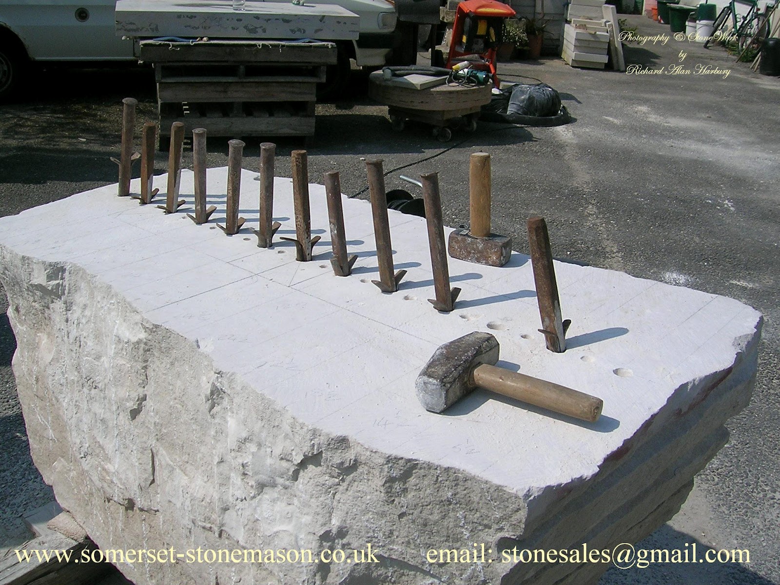 STONE4SALE: MEMORIAL SEAT TO BONES