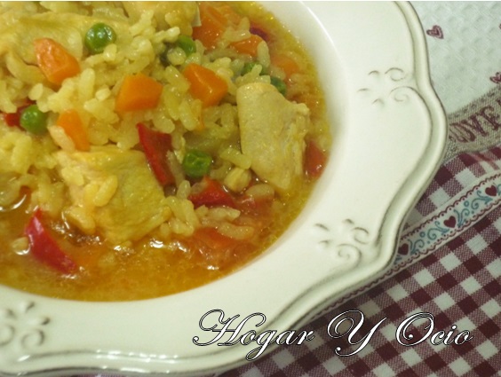 Hogar y Ocio: Arroz con pollo (pechuga)