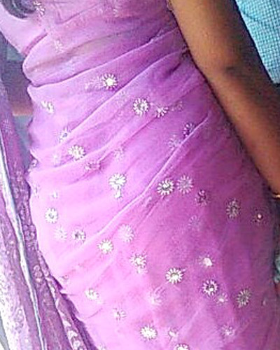 Hot Indian Desi Aunties lovely Back | Hot Indian Desi Aunties