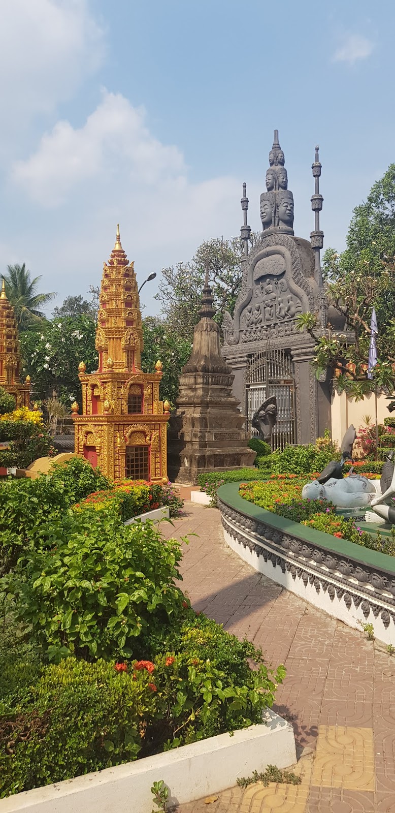 First Day in Siem Reap: A Visit to Wat Bo and Preah Prom Rath Pagodas ...