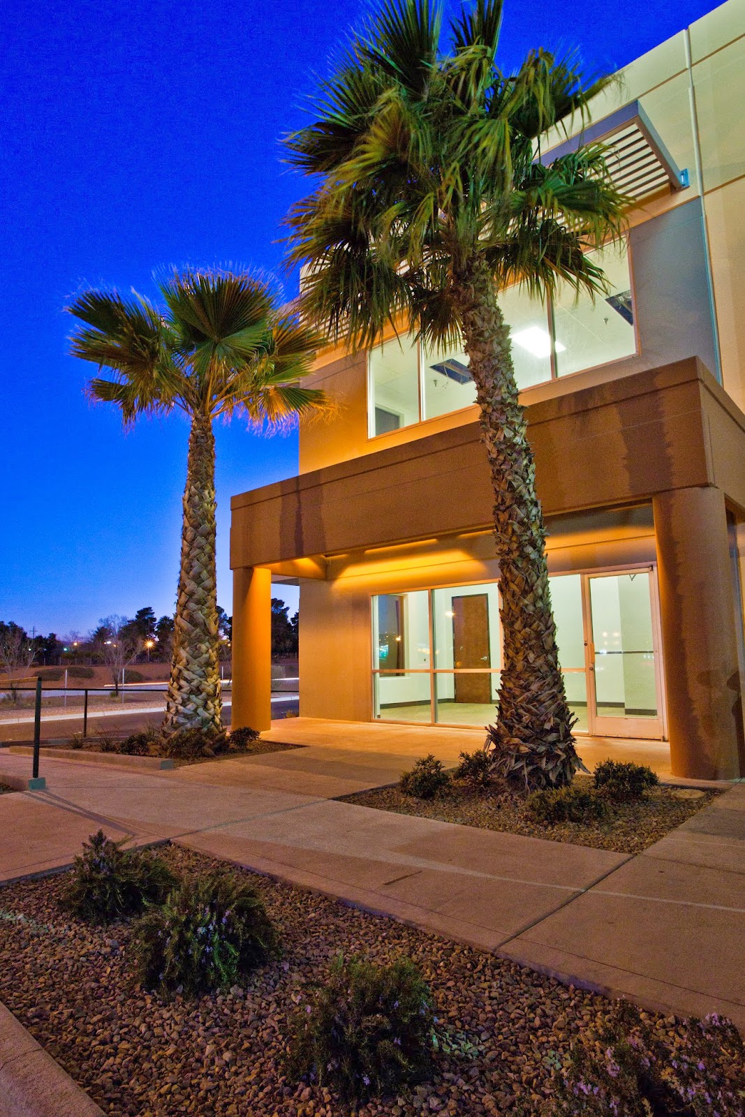 HENRI'S "BLOG ZONE": DDP/LEDs Emerge Lighting by Architectural ...